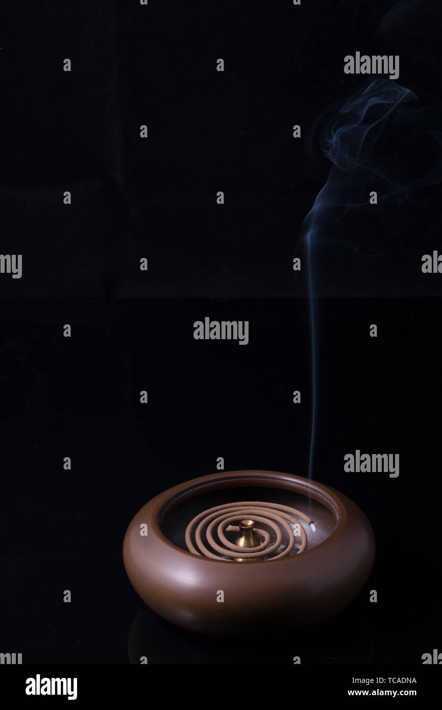 Sunken pan hi-res stock photography and images - Alamy