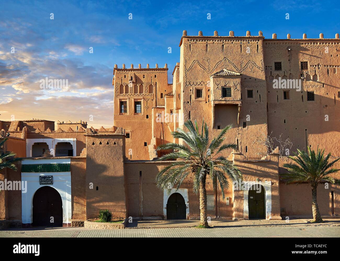 Mud brick architecture hi-res stock photography and images - Alamy