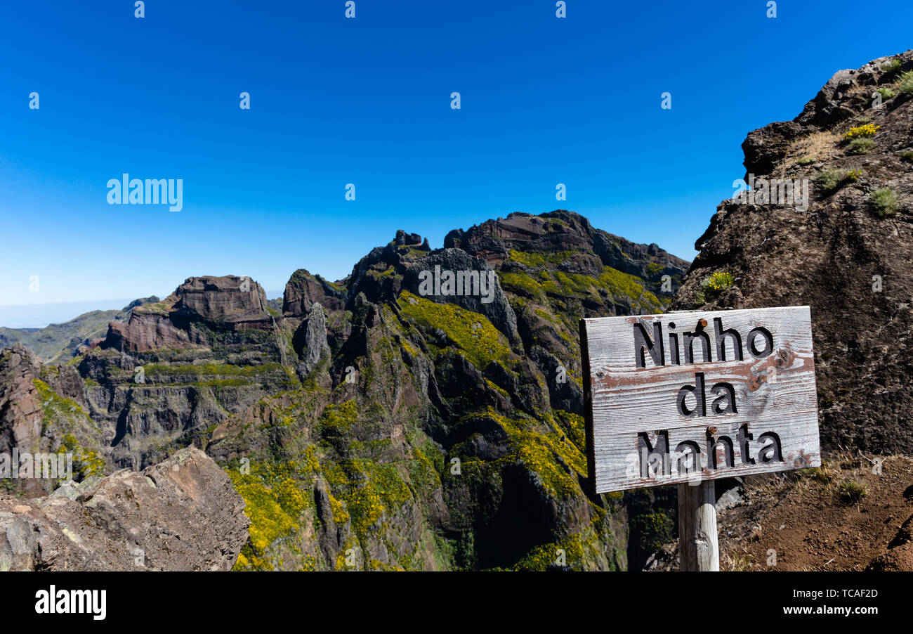 An overview of "Pedra Rija" viewpoint in "Pico Areeiro" path to "Pico ...