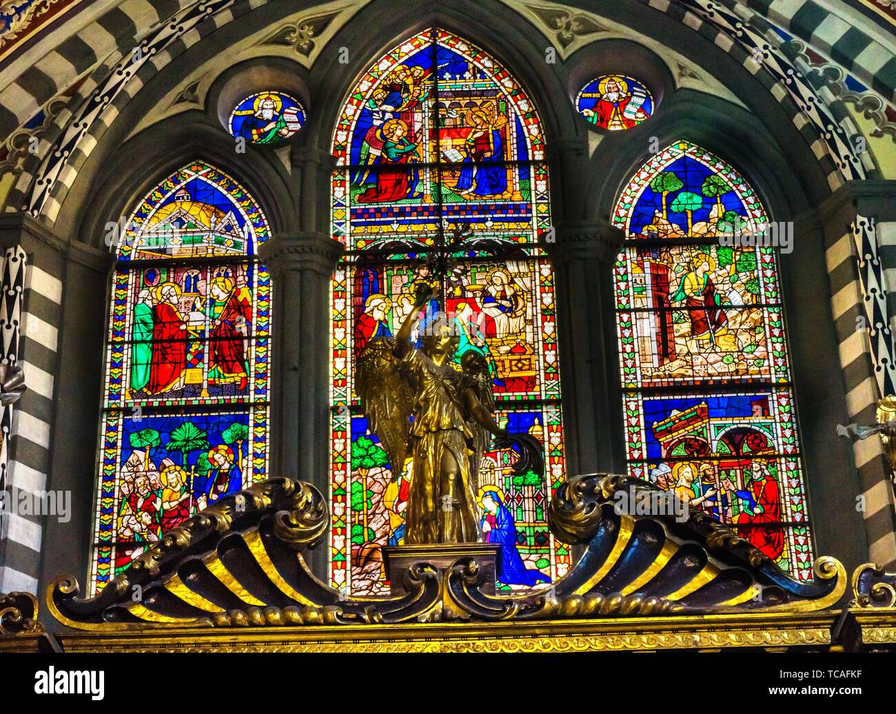 Biblical stained glass hi-res stock photography and images - Alamy