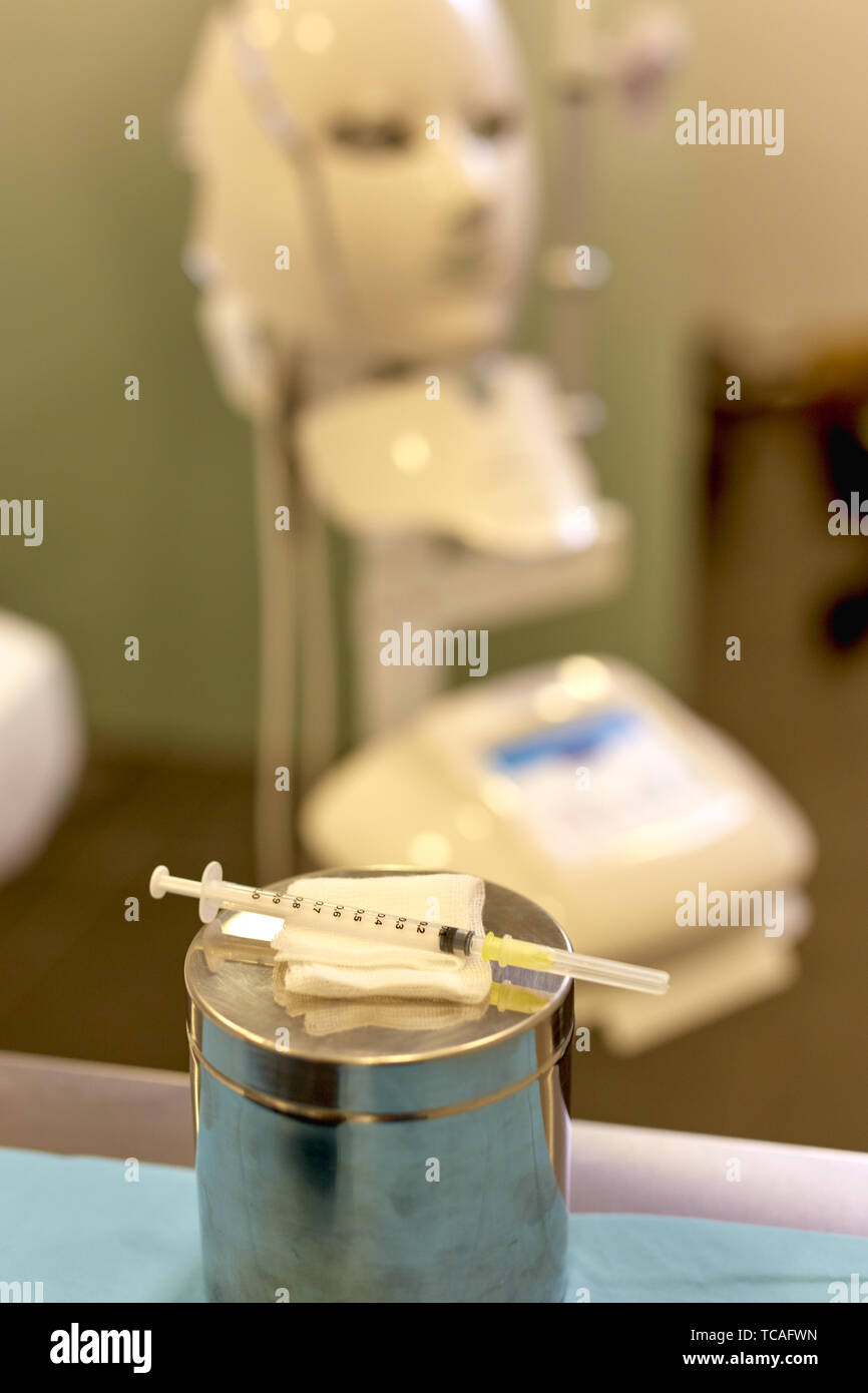 Medical syringe for intravenous injection Stock Photo - Alamy