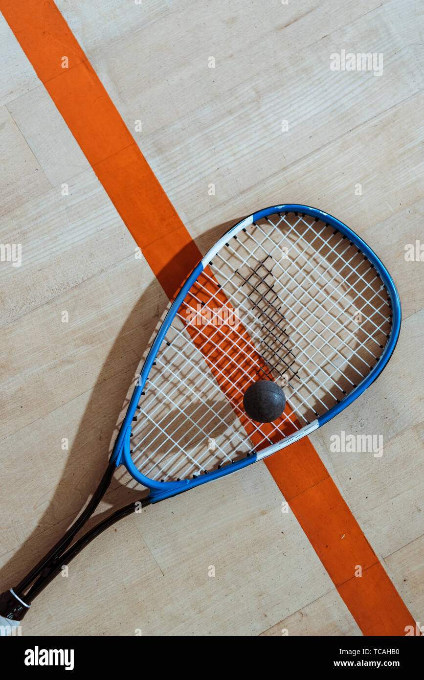Squash racket and ball hi-res stock photography and images - Alamy