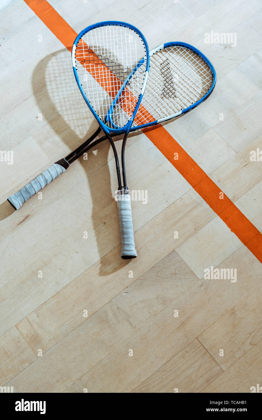 Four walled court hi-res stock photography and images - Alamy