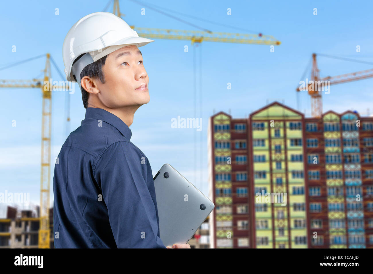 Asian engineer hi-res stock photography and images - Alamy