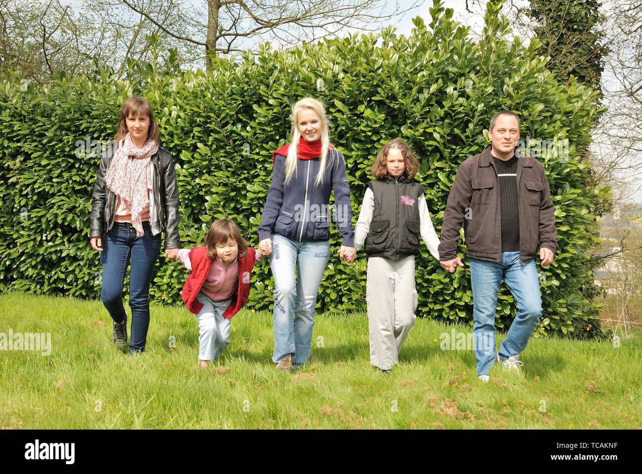 Adult female sister family hi-res stock photography and images - Alamy