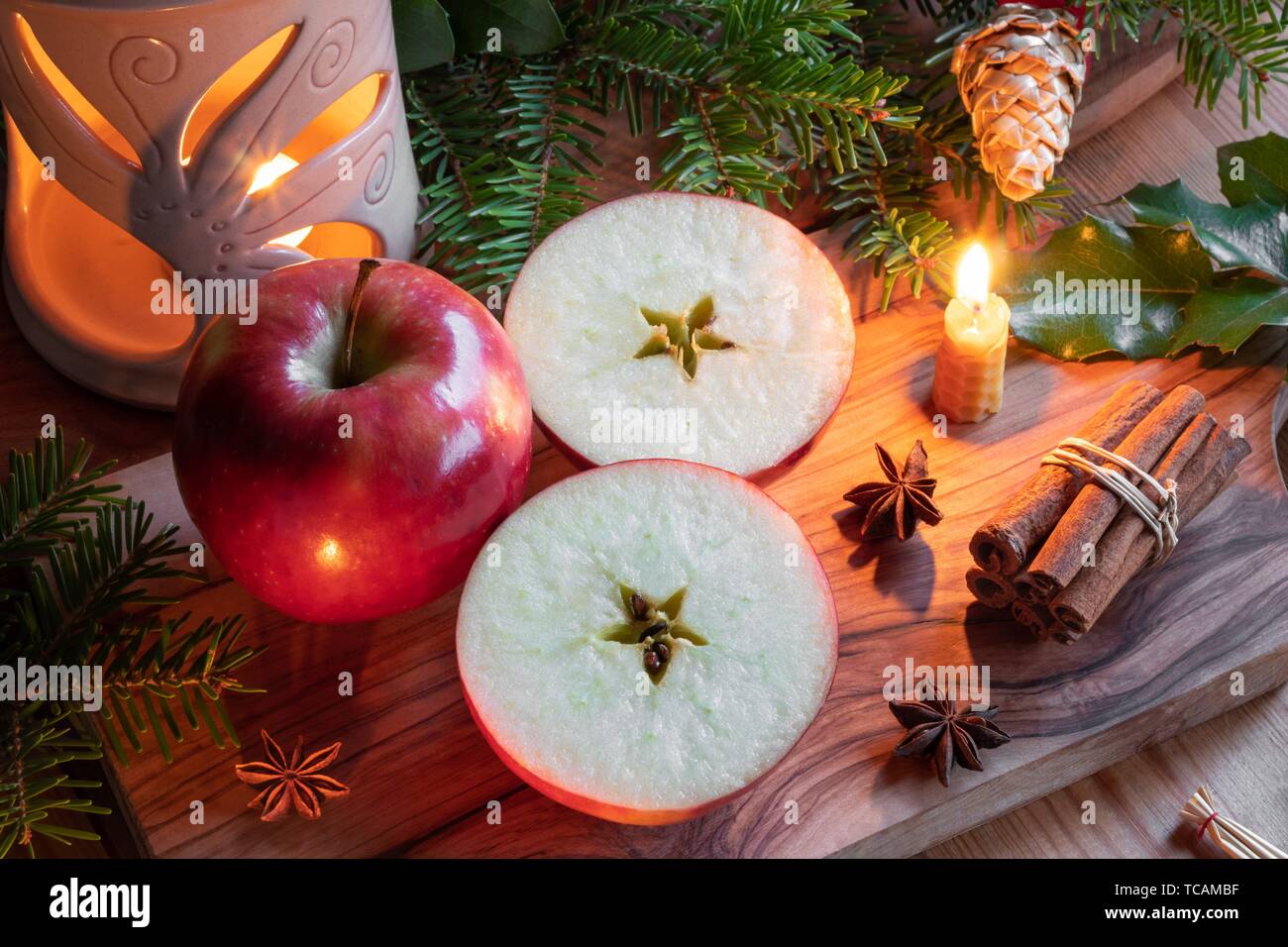 Star fruit cut in half hi-res stock photography and images - Alamy