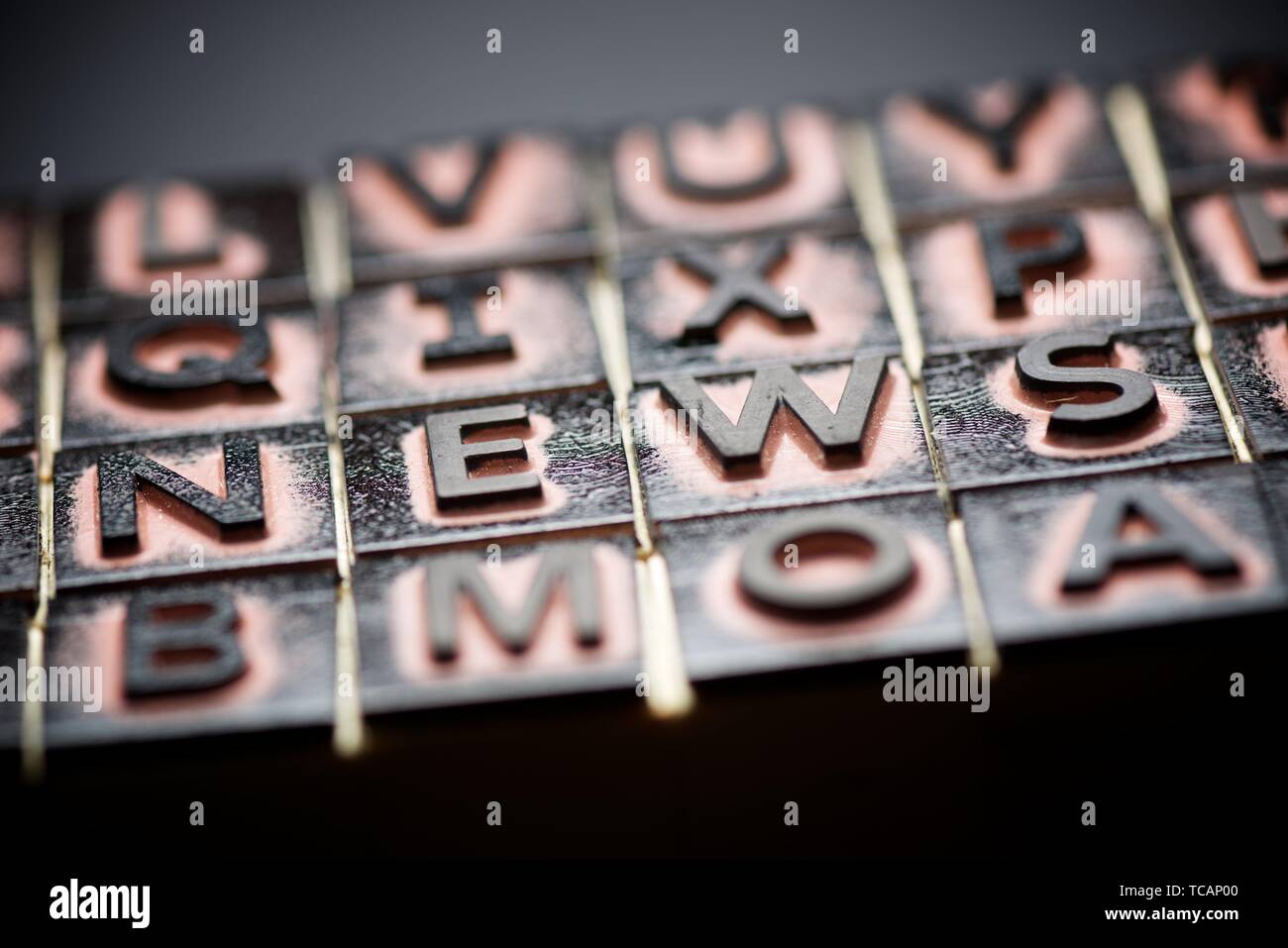 Breaking news rubber stamp hi-res stock photography and images - Alamy