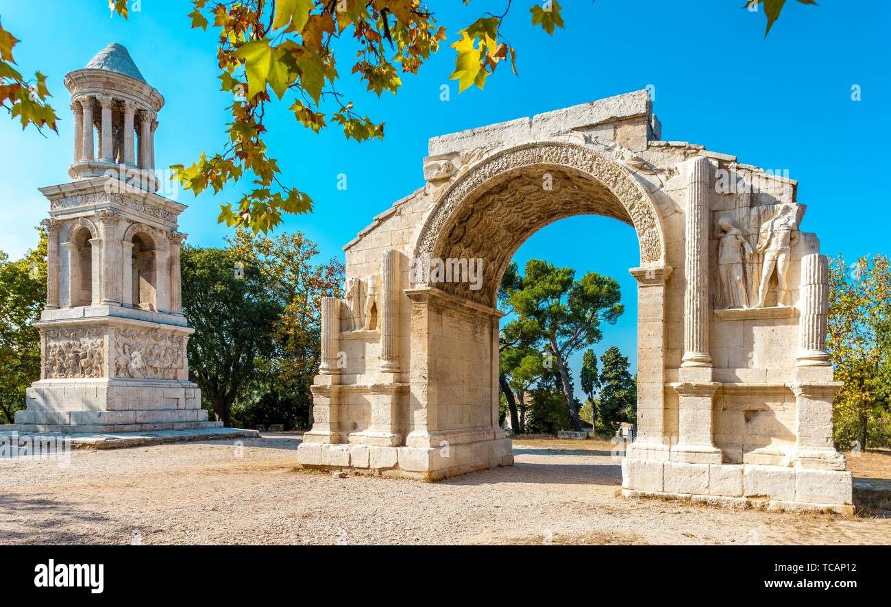 Mausoleum glanum hi-res stock photography and images - Alamy