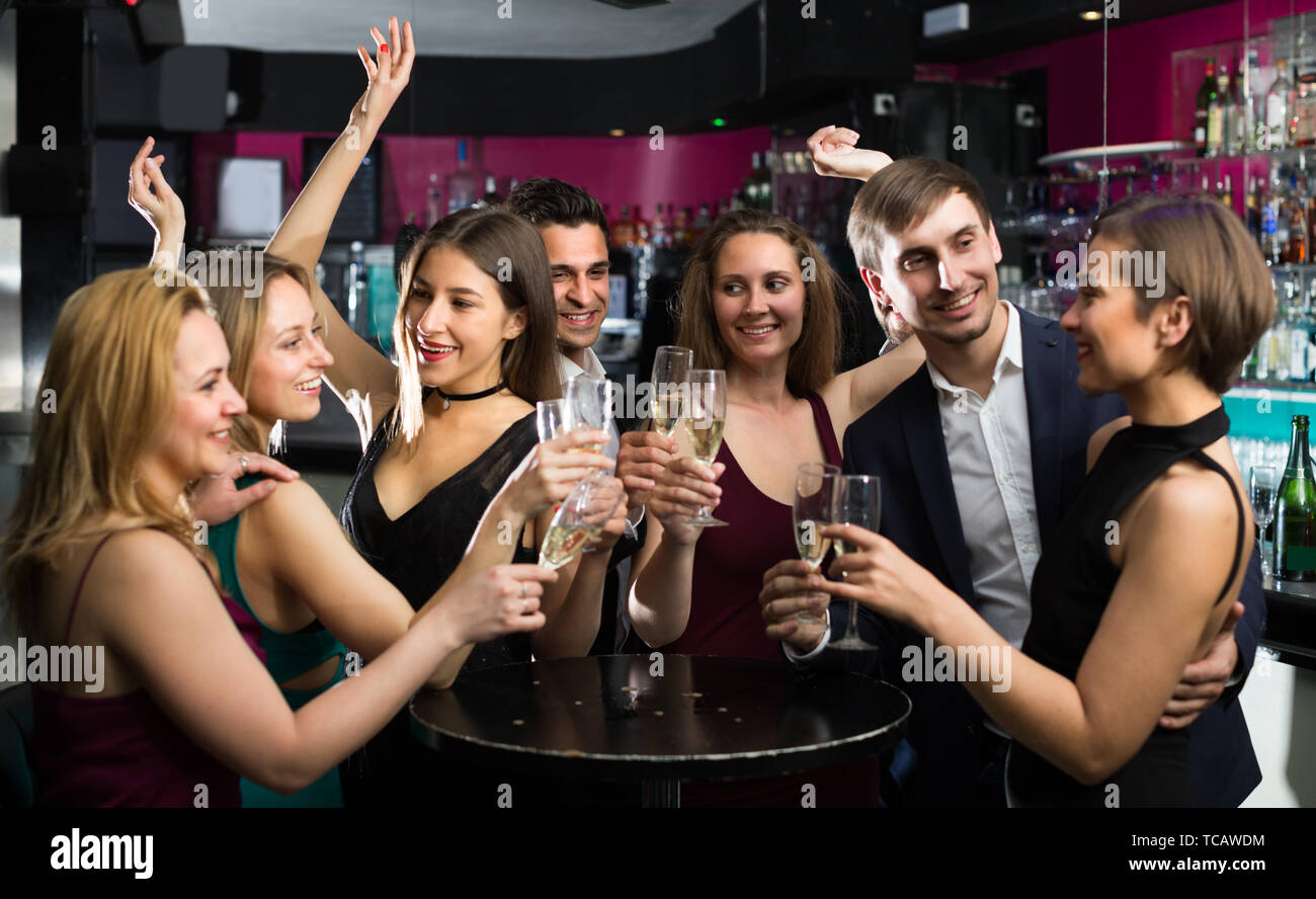 Office workers are resting and drinking cocktails on the corporate ...