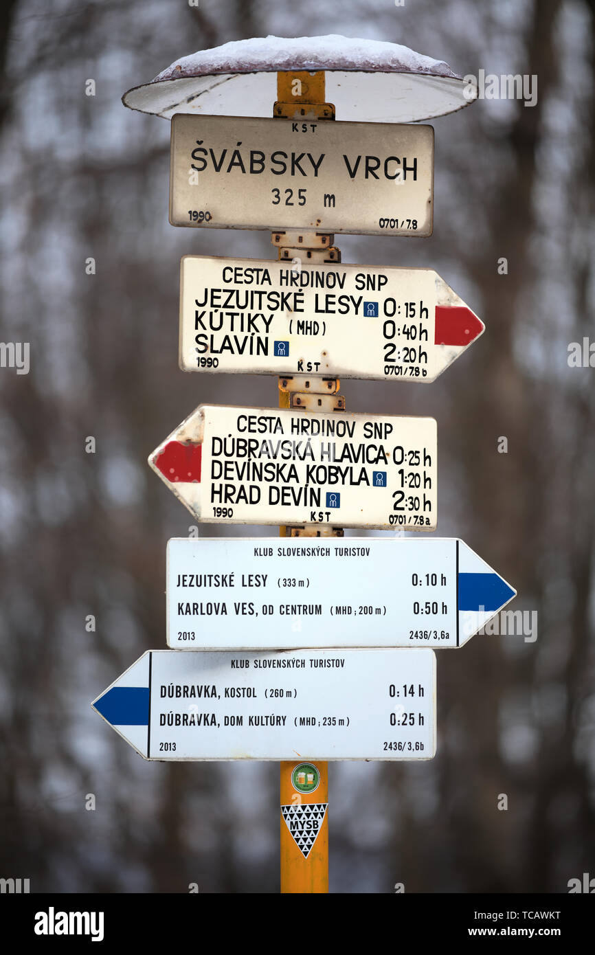 Turisticke znacky hi-res stock photography and images - Alamy