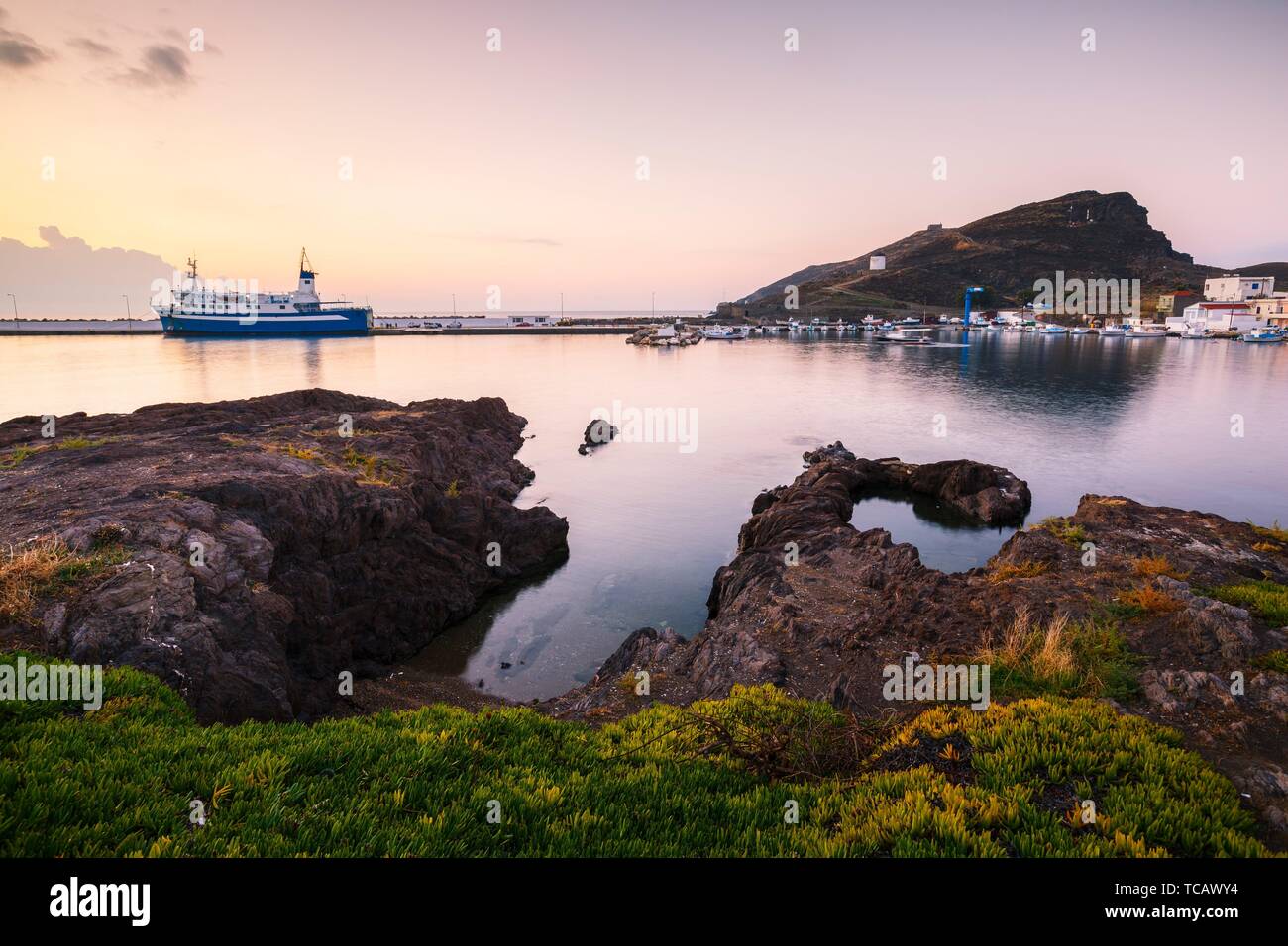 Psara greece hi-res stock photography and images - Alamy