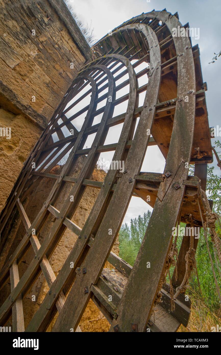 Water wheel old paper mill hi-res stock photography and images - Alamy