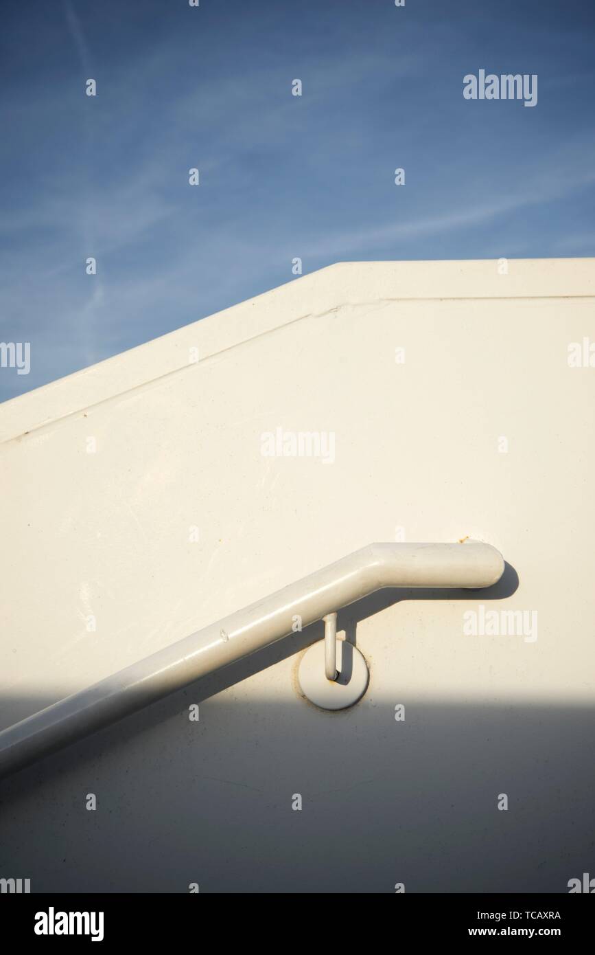 Blue white abstract railing hi-res stock photography and images - Alamy