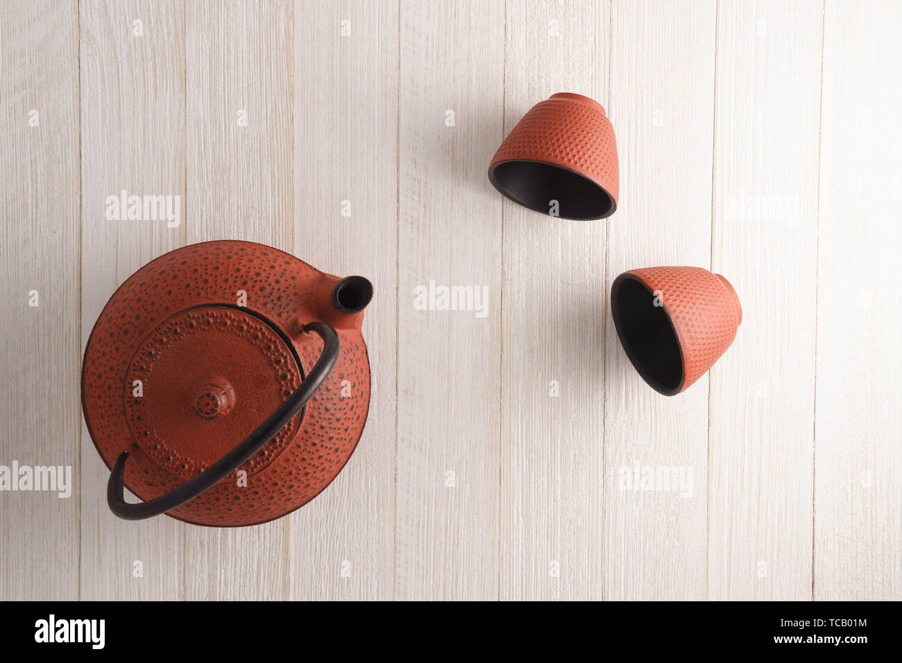 red clay tea pot set Stock Photo - Alamy