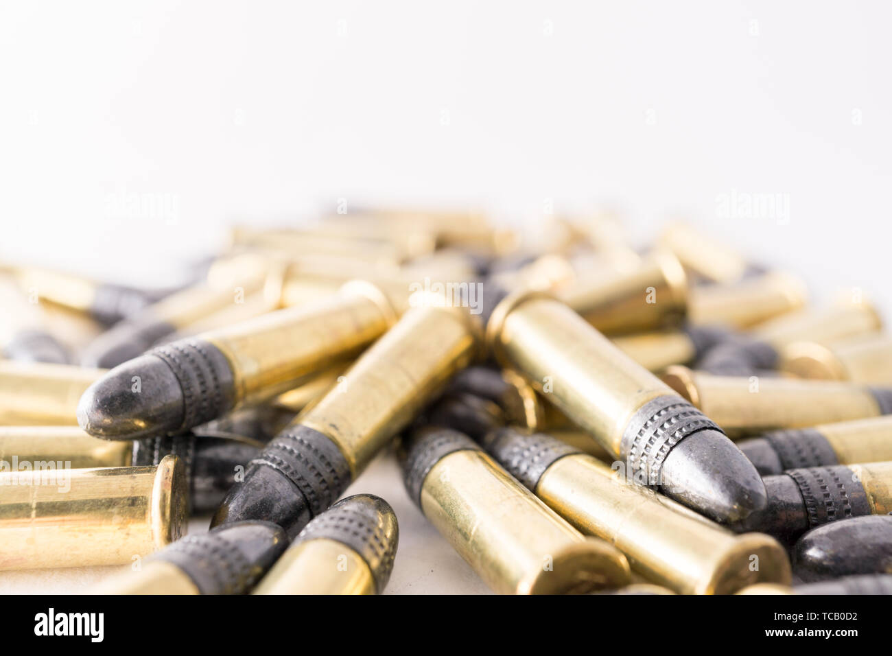 Pile of guns hi-res stock photography and images - Alamy