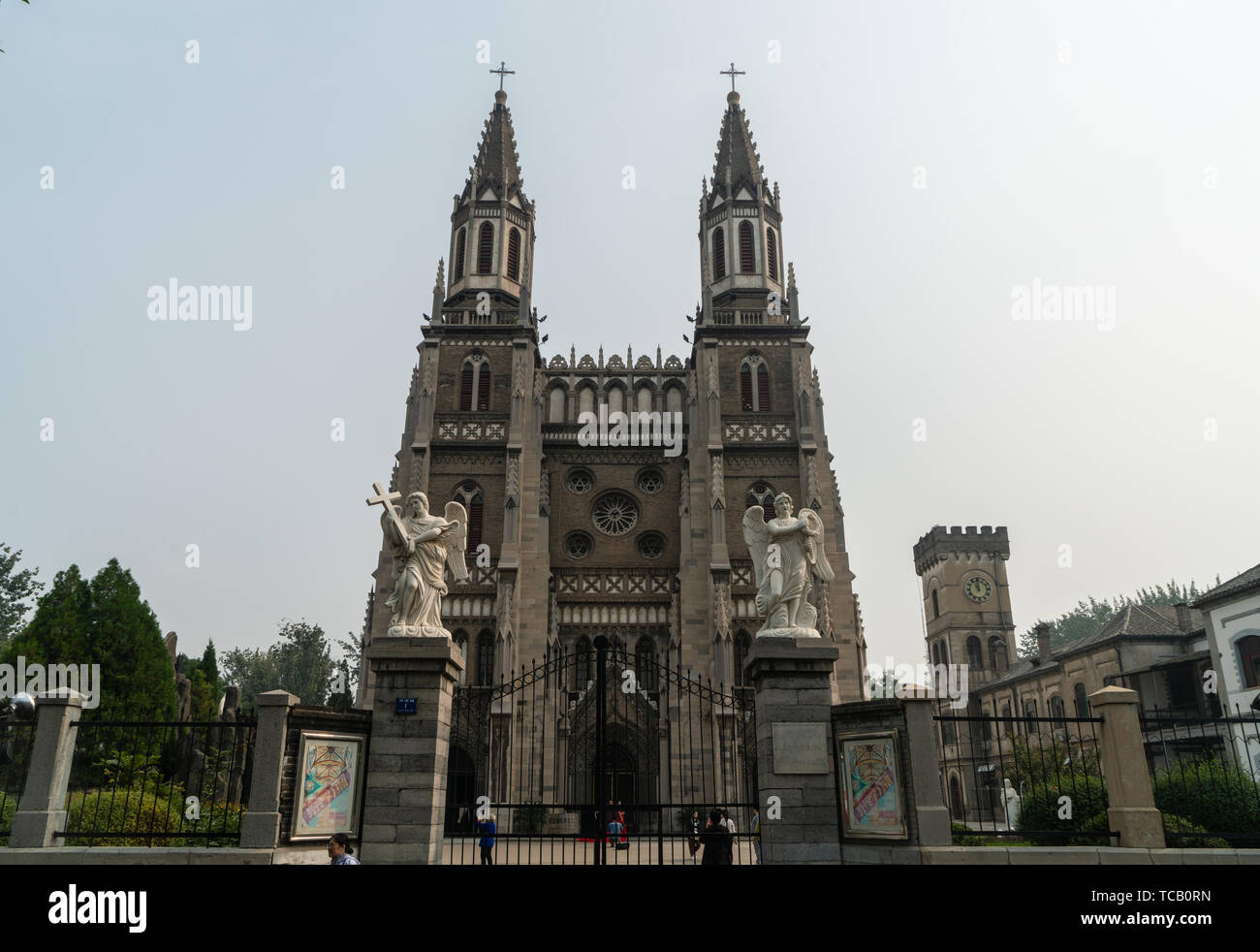 Ancient buildings in jinan hi-res stock photography and images - Alamy
