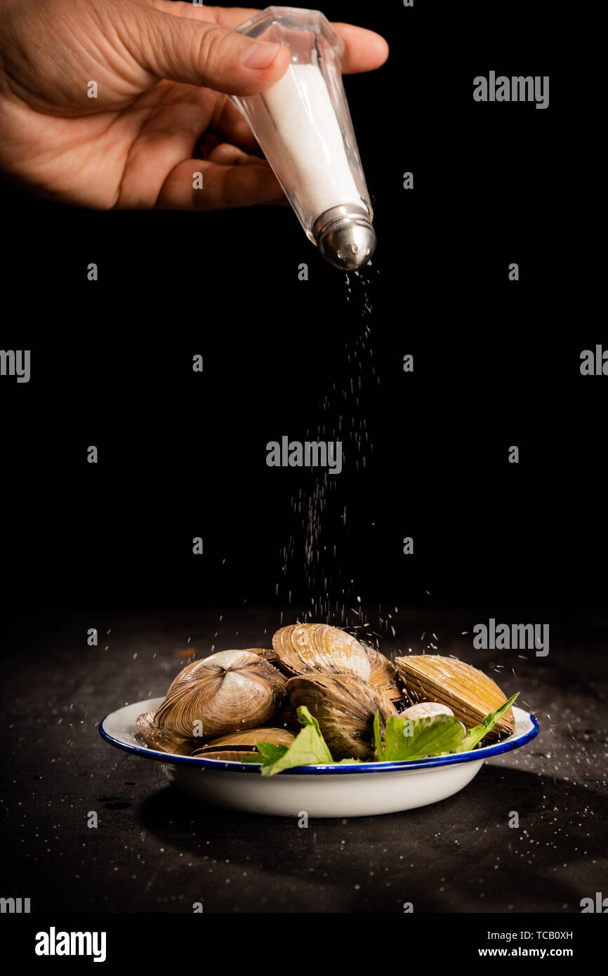 Salted yellow clams Stock Photo - Alamy