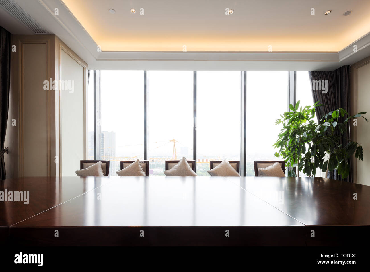 Interior of modern meeting room Stock Photo - Alamy