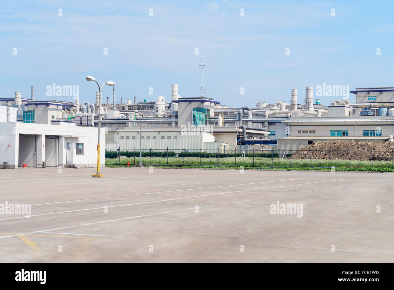 Factory floor walls hi-res stock photography and images - Alamy