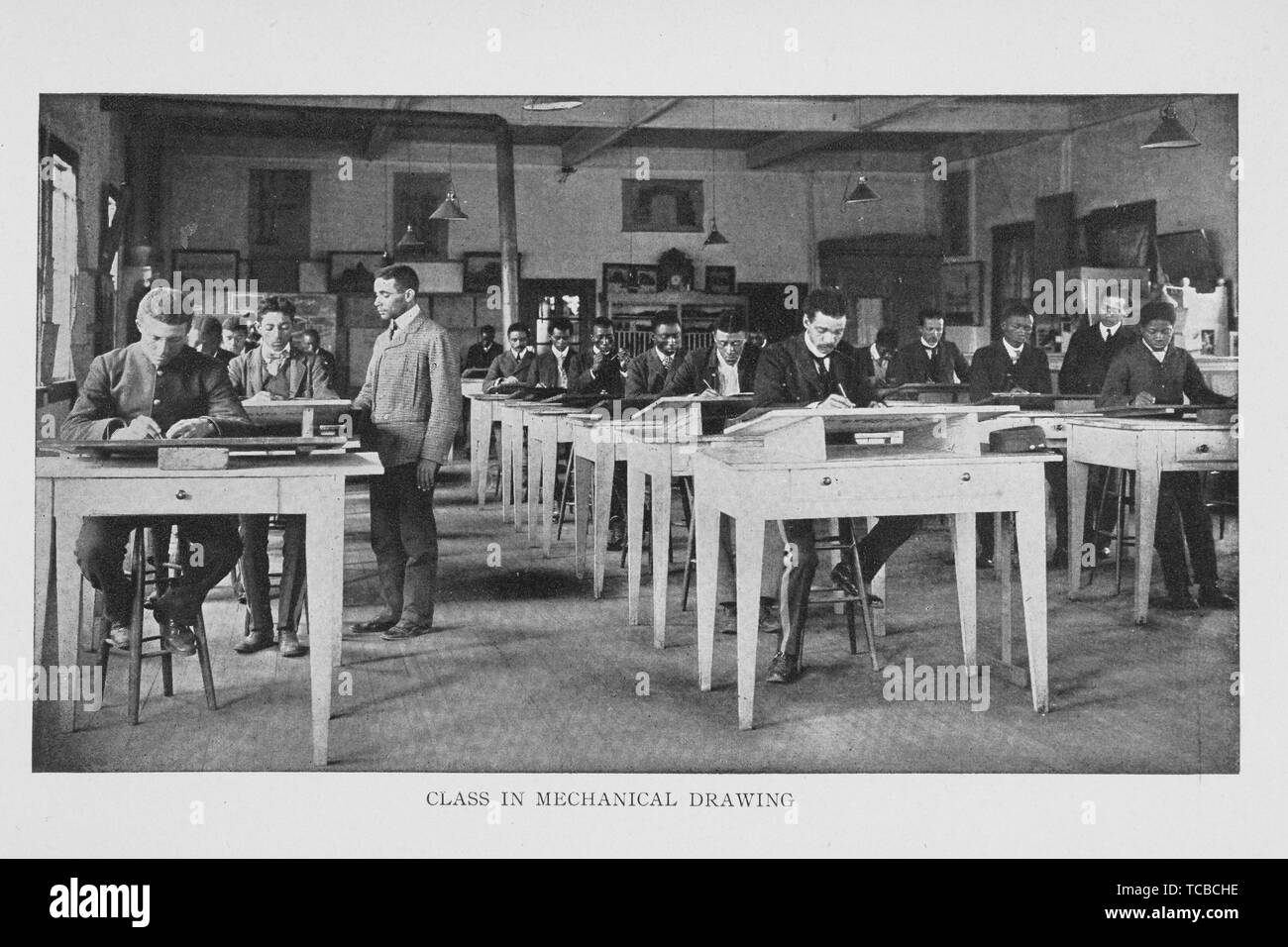 Experience mechanical drawing hi-res stock photography and images - Alamy