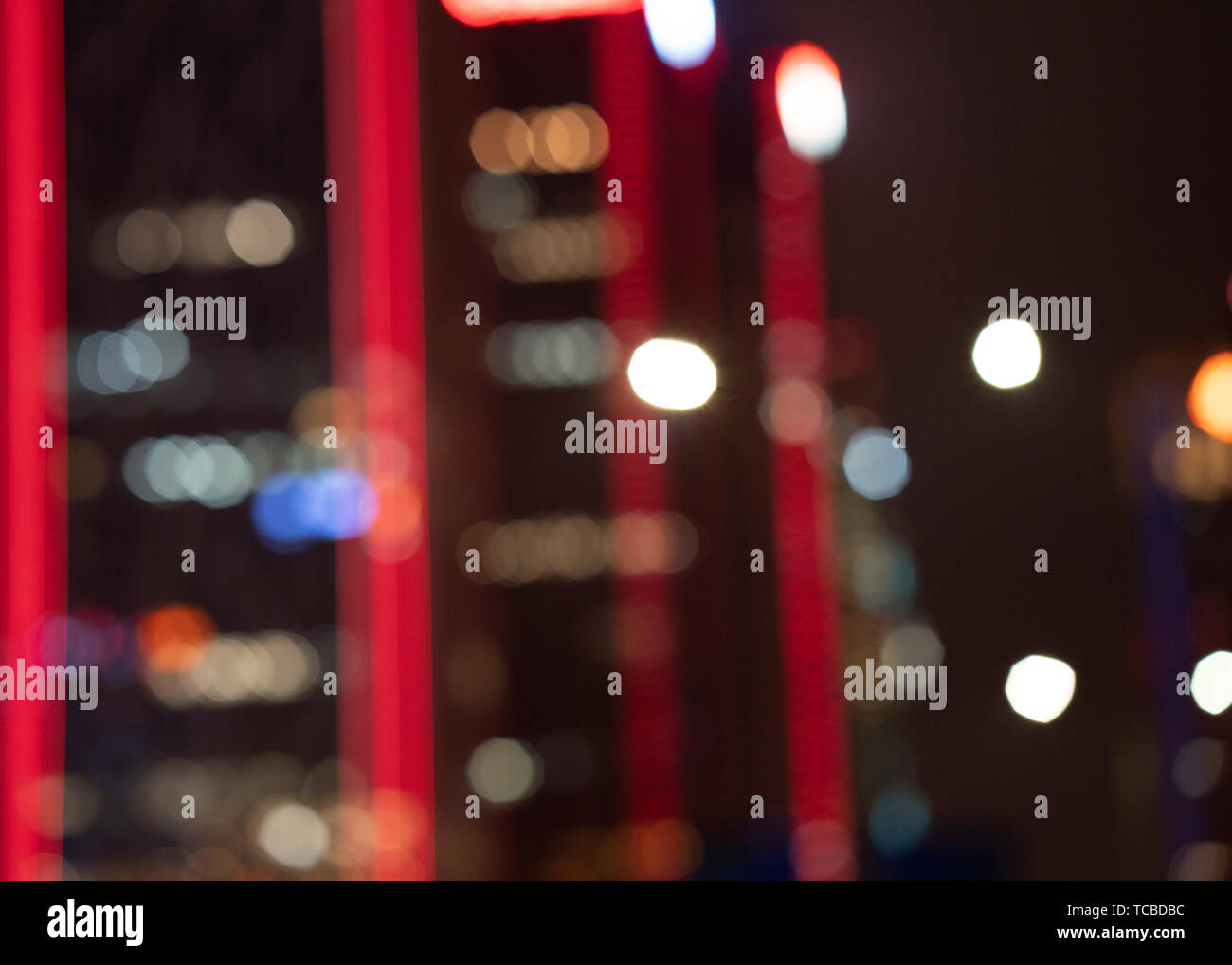 Tall building top red light hi-res stock photography and images - Alamy