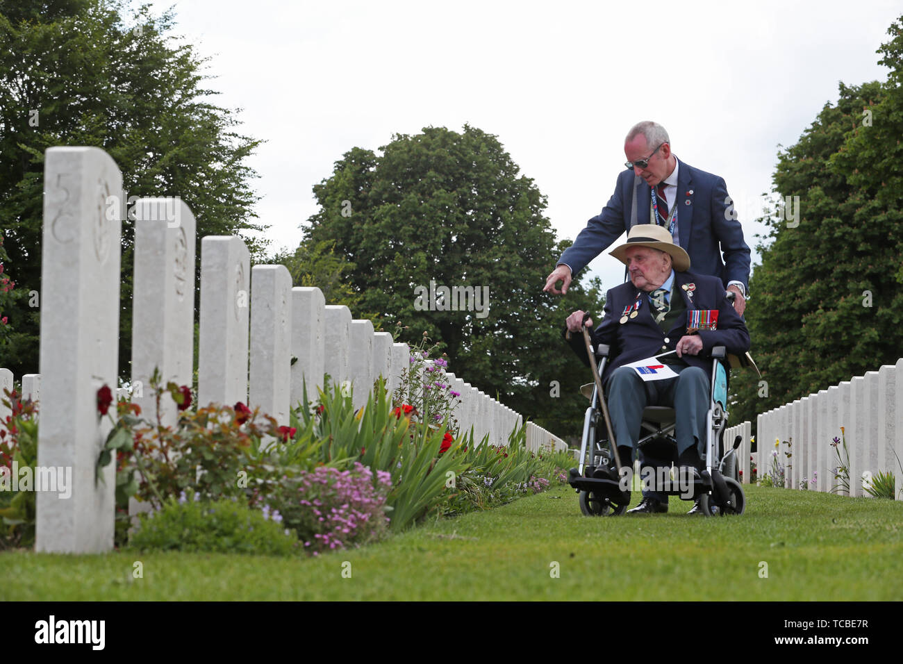 Doncaster war veteran hi-res stock photography and images - Alamy