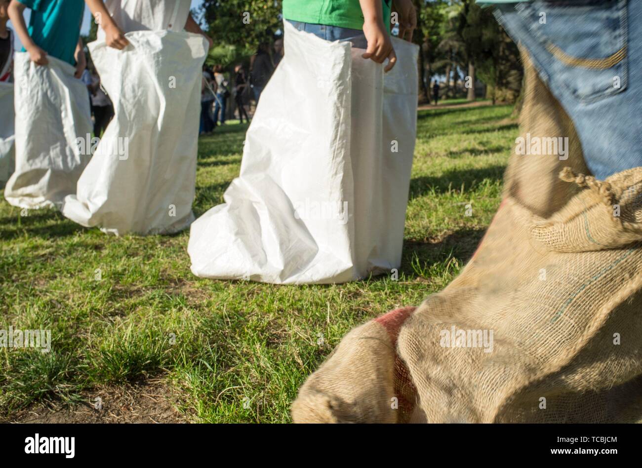 Sack race hi-res stock photography and images - Alamy