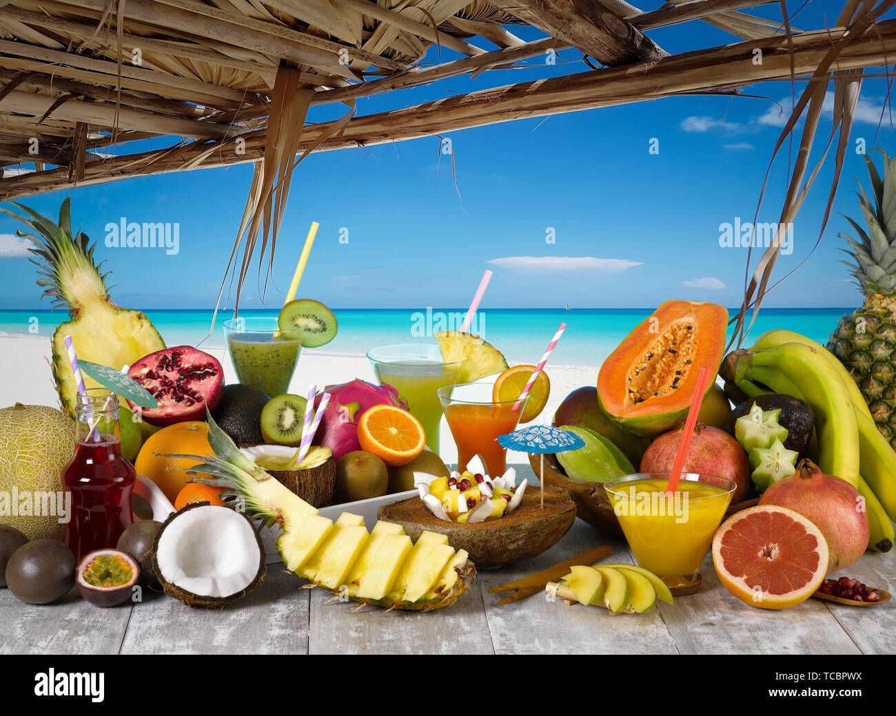 Edible caribbean tropical fruits hi-res stock photography and images ...
