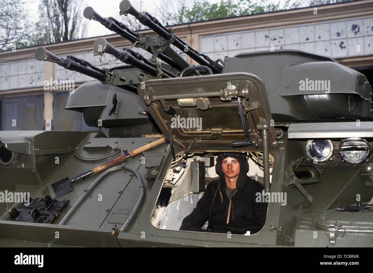 Tank crewmen hi-res stock photography and images - Alamy