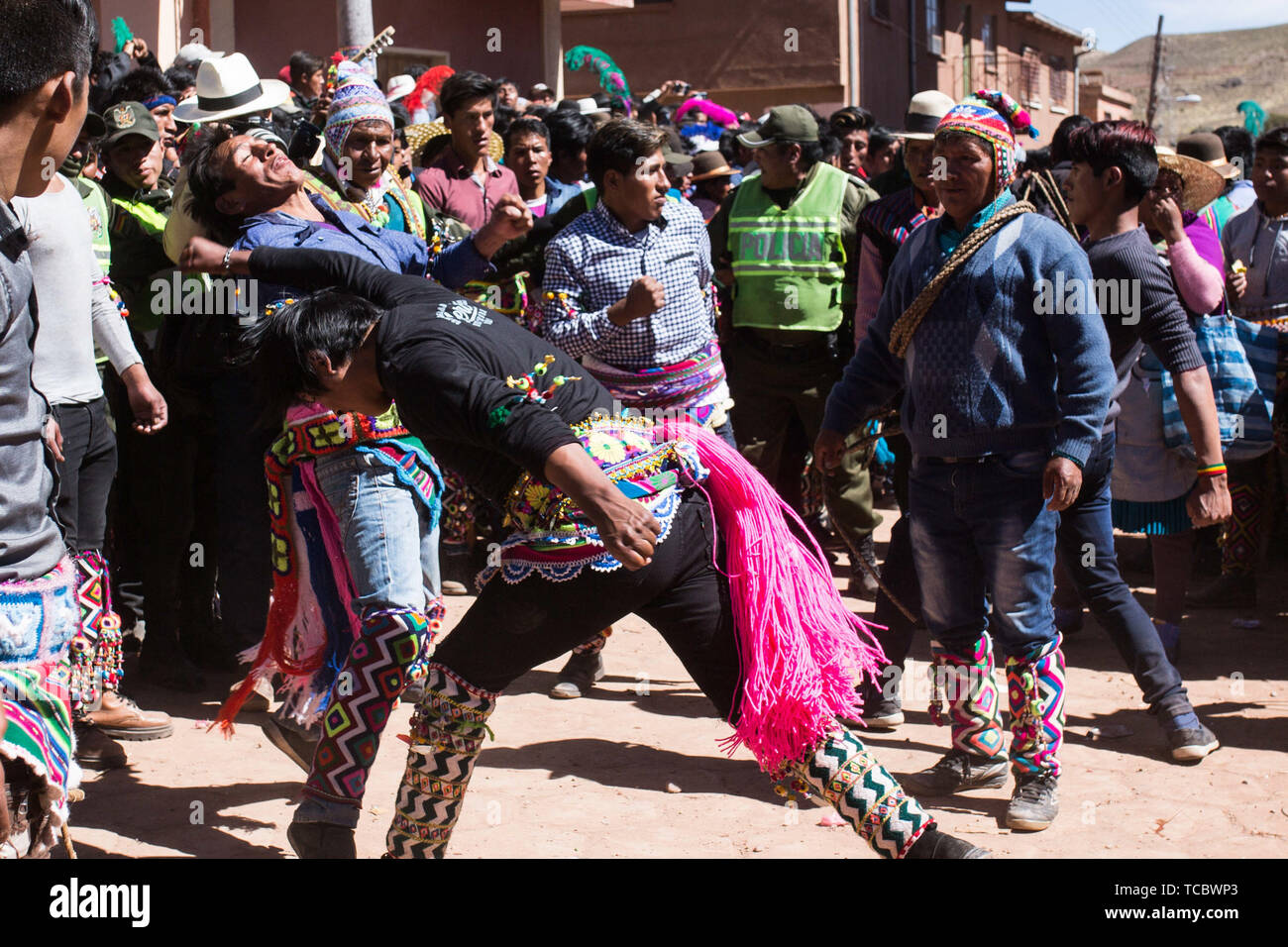 POTOSÍ, PO - 04.05.2019: BOLÍVIA CELEBRA O TRADICIONAL EL TINKU ...