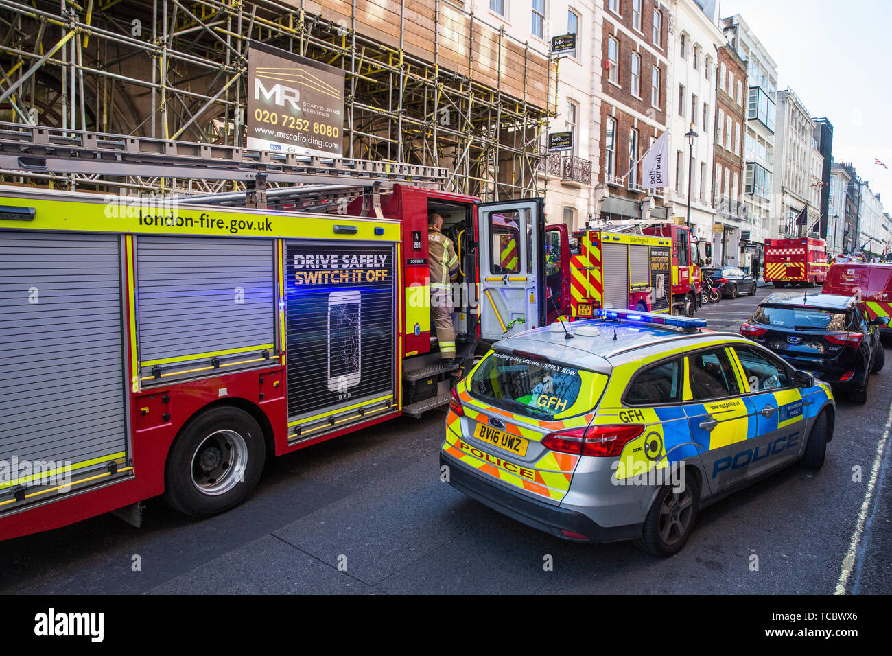 News fire mayfair hi-res stock photography and images - Alamy