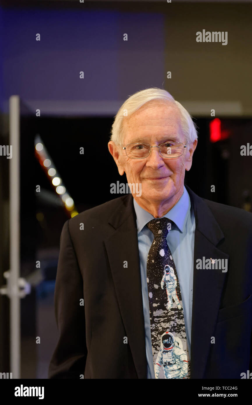 Charlie duke hi-res stock photography and images - Alamy