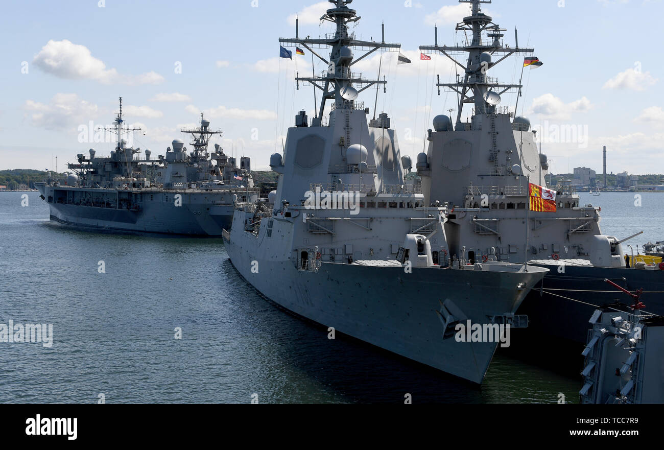 Cristobal colon ship hi-res stock photography and images - Alamy