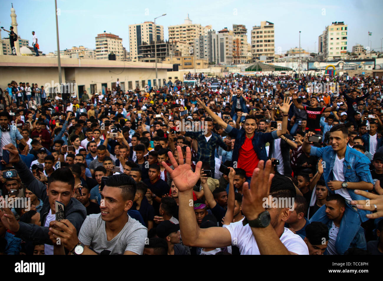 Gaza City, Palestine. 06 June 2019. The Bedouin Heritage Group holds a ...