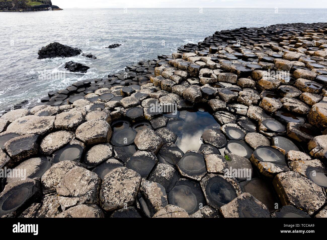 Hexagonal volcanic column hi-res stock photography and images - Alamy