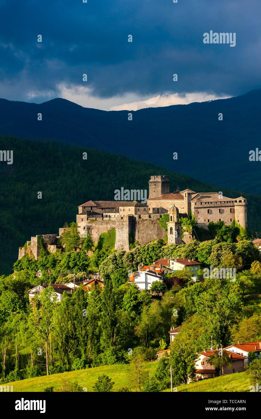 Bardi Italy High Resolution Stock Photography and Images - Alamy