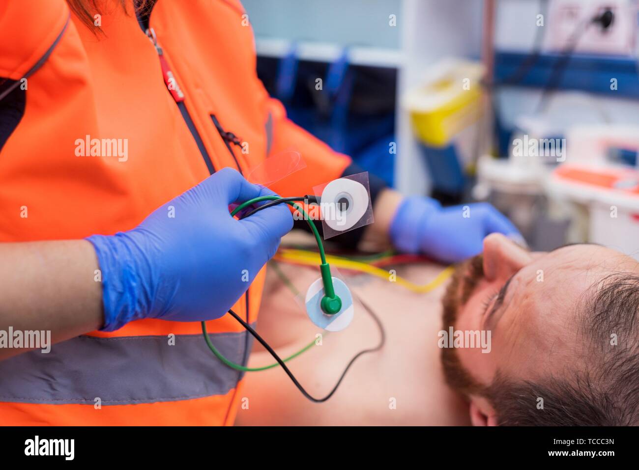 Ecg patient hi-res stock photography and images - Alamy