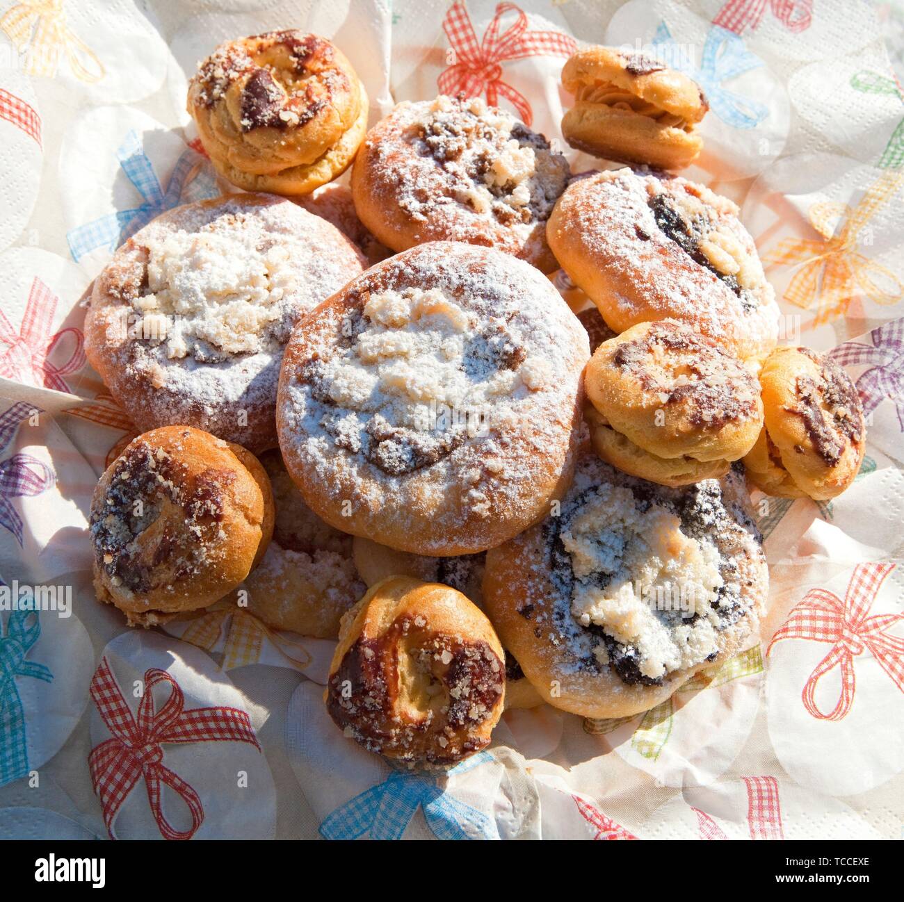 Traditional sweet pastry hi-res stock photography and images - Alamy