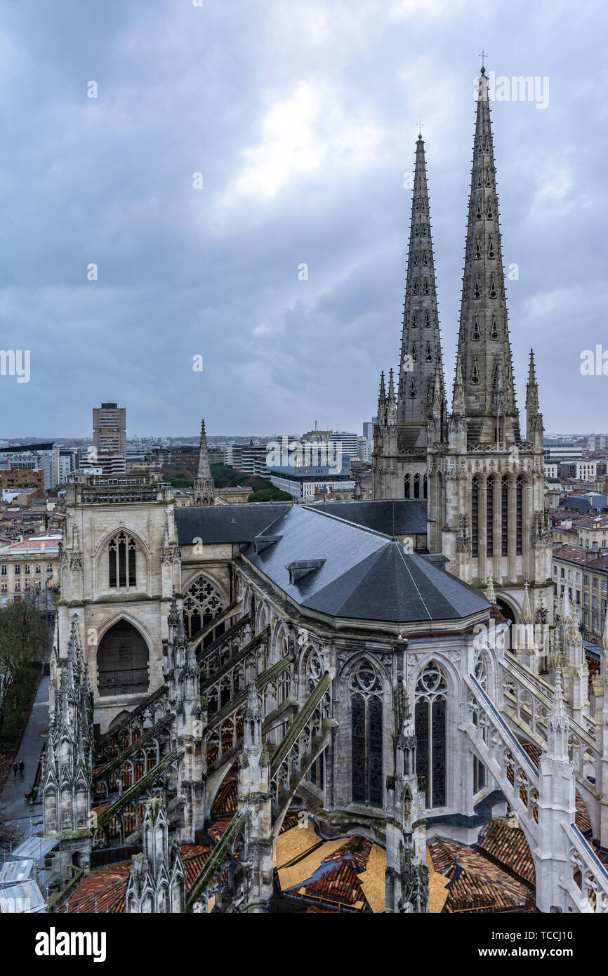 Cathedrale Saint Andre and Pey Berland Tower in Bordeaux, France Stock ...