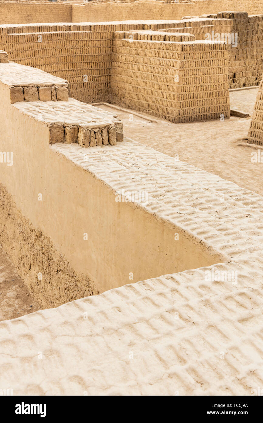 Huaca Pucllana, pre Columbian, pre Inca, pyramid temple, tomb and ...