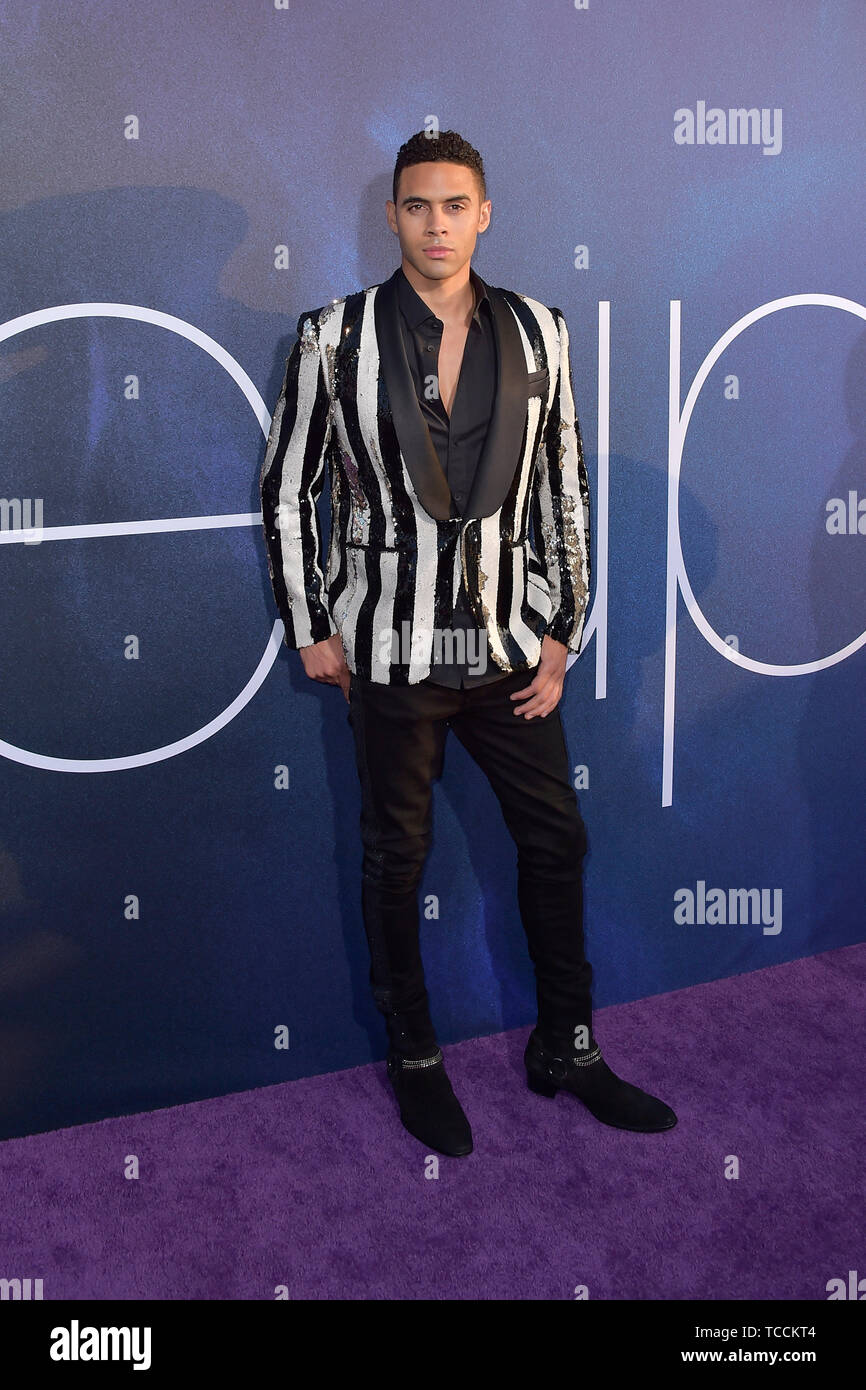 Matt cook hi-res stock photography and images - Alamy