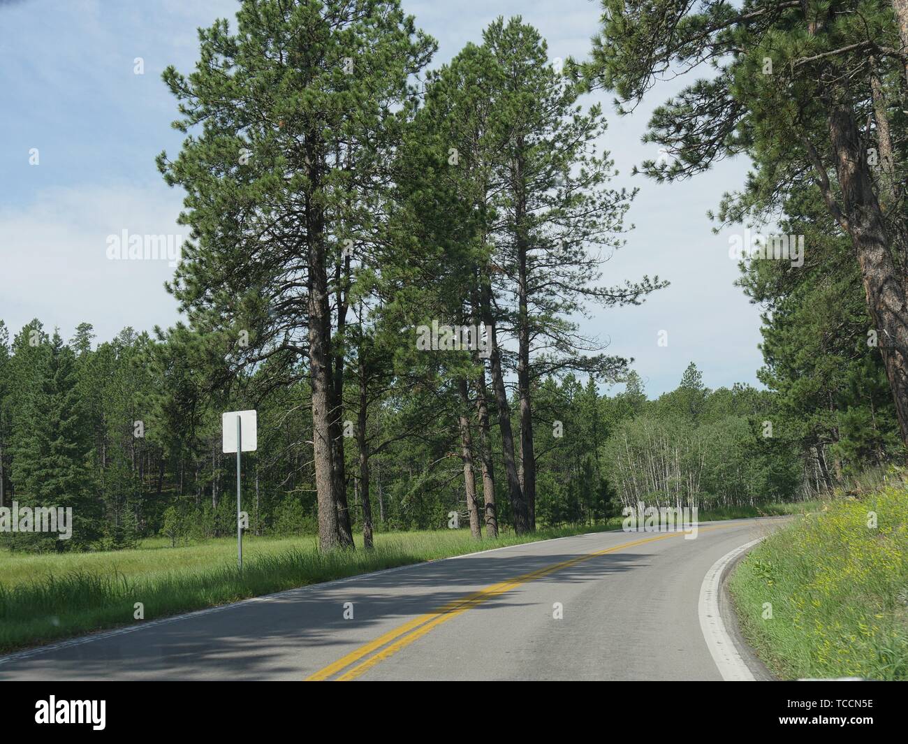 Smooth paved road hi-res stock photography and images - Alamy