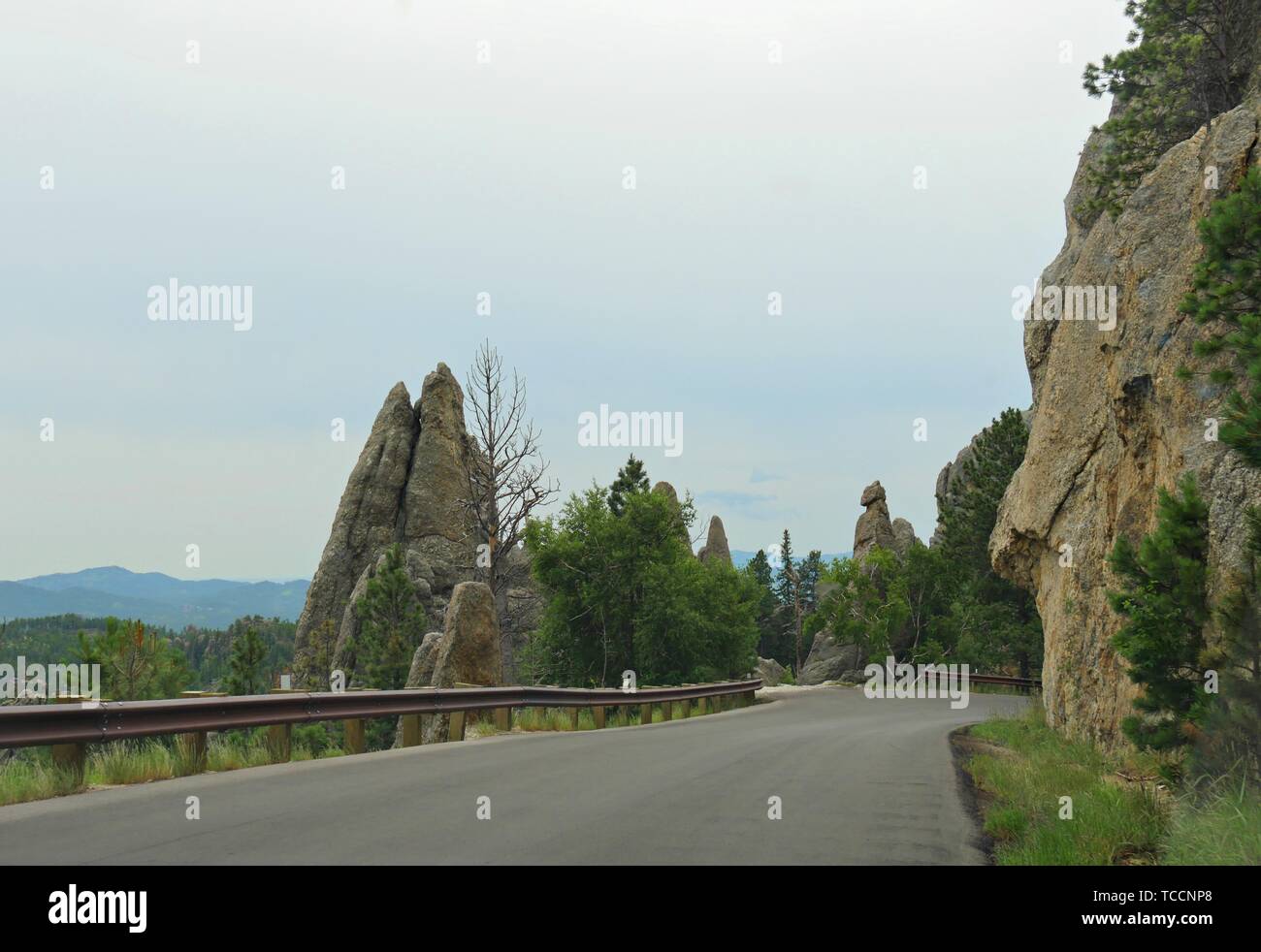 Medium wide breathtaking granite and rock formations along Needles ...