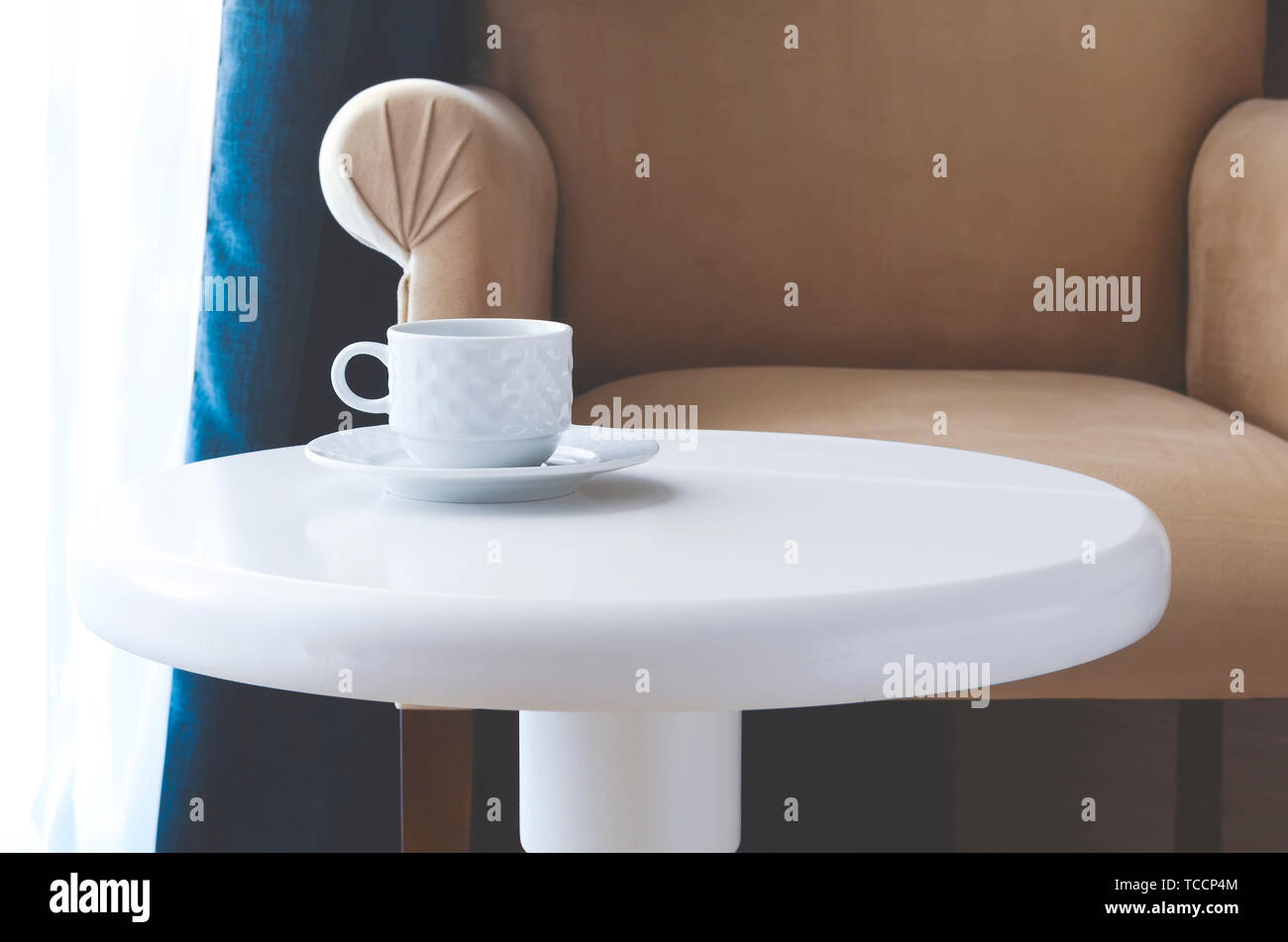 Tea round office hi-res stock photography and images - Alamy