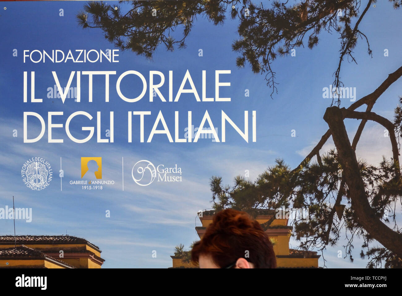 Monument information board hi-res stock photography and images - Alamy