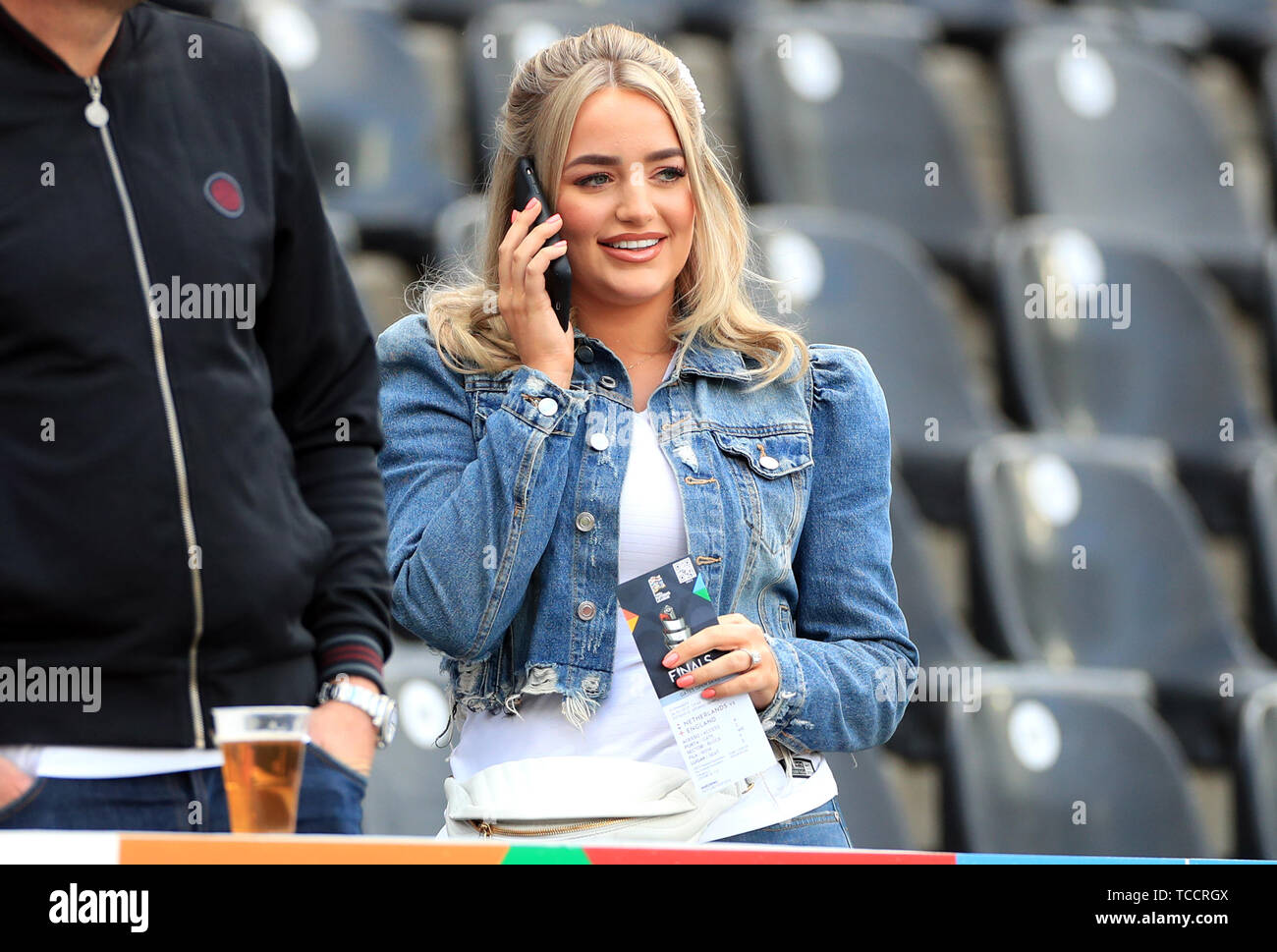 Megan davison hi-res stock photography and images - Alamy