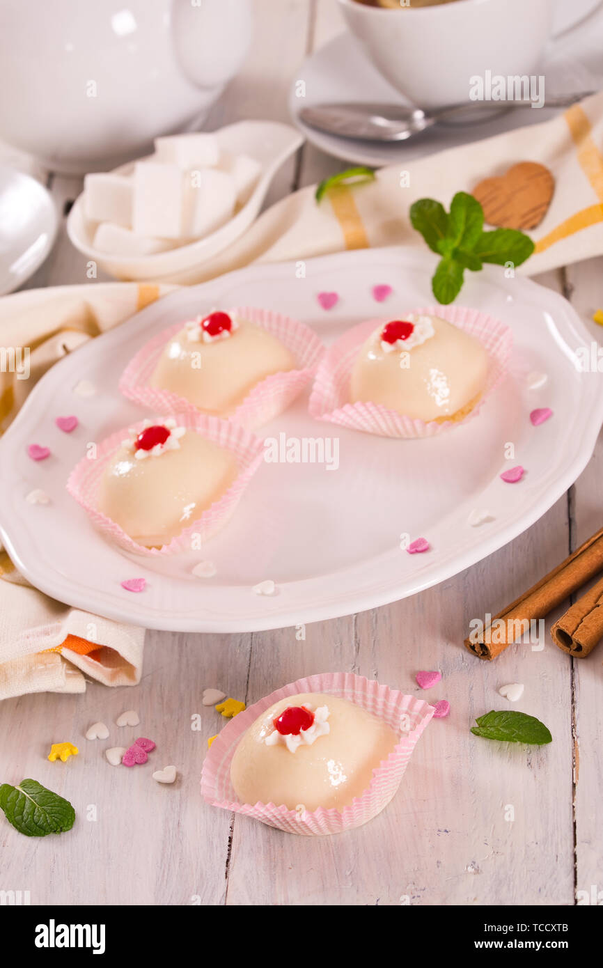 Sicilian ricotta cake (Cassata Stock Photo - Alamy