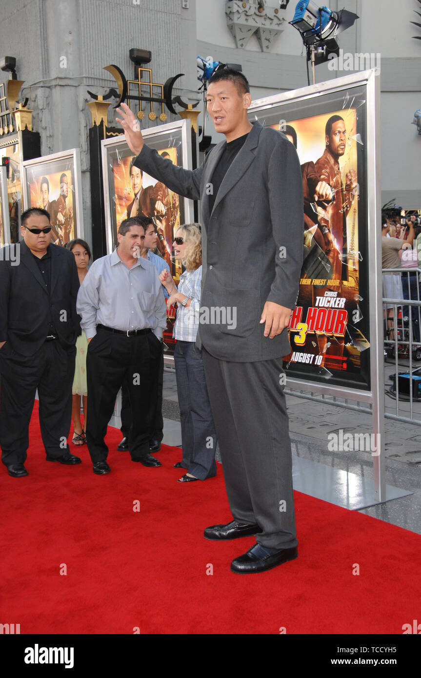 LOS ANGELES, CA. July 31, 2007: Sun Ming Ming (7ft 9in) at the Los ...