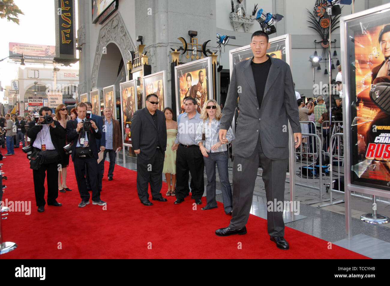 LOS ANGELES, CA. July 31, 2007: Sun Ming Ming (7ft 9in) at the Los ...