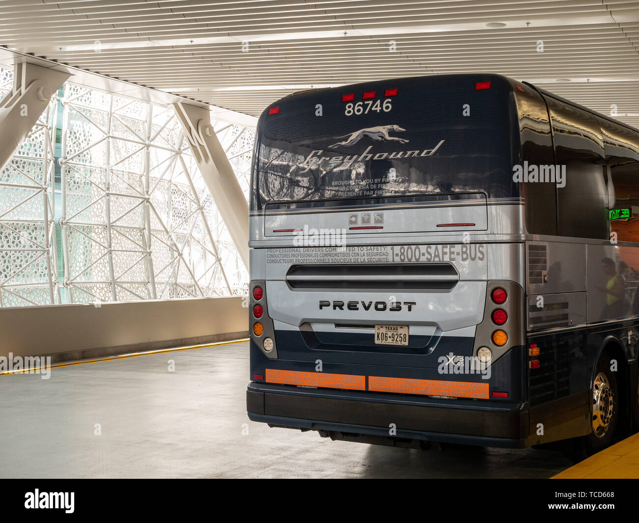 Greyhound bus logo hi-res stock photography and images - Alamy